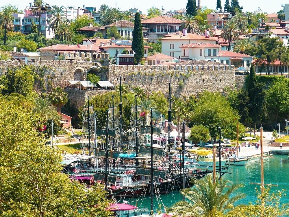 Turkey packager tour program to Istanbul - Cappadocia - Antalya.