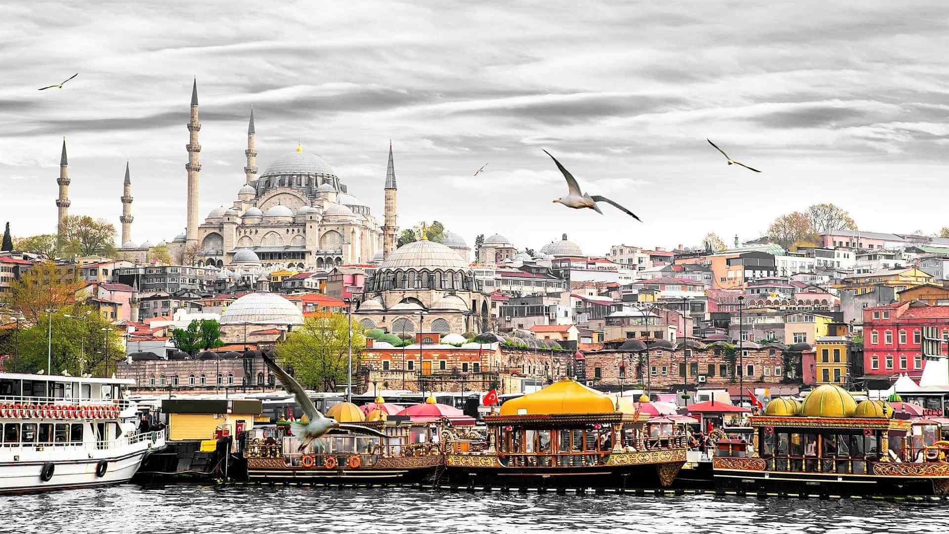 Honeymoon holiday in Istanbul